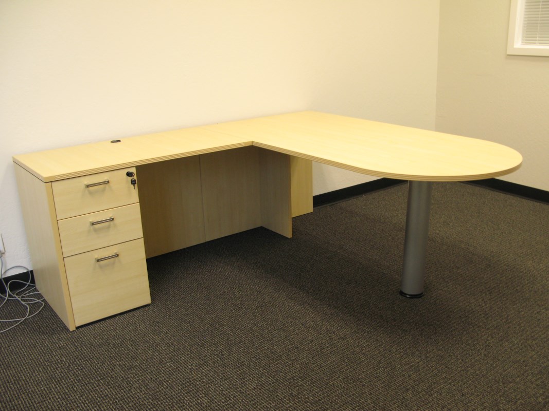 Cycon Office Systems - Rental Equipment > Furniture > For Sale > Desks ...